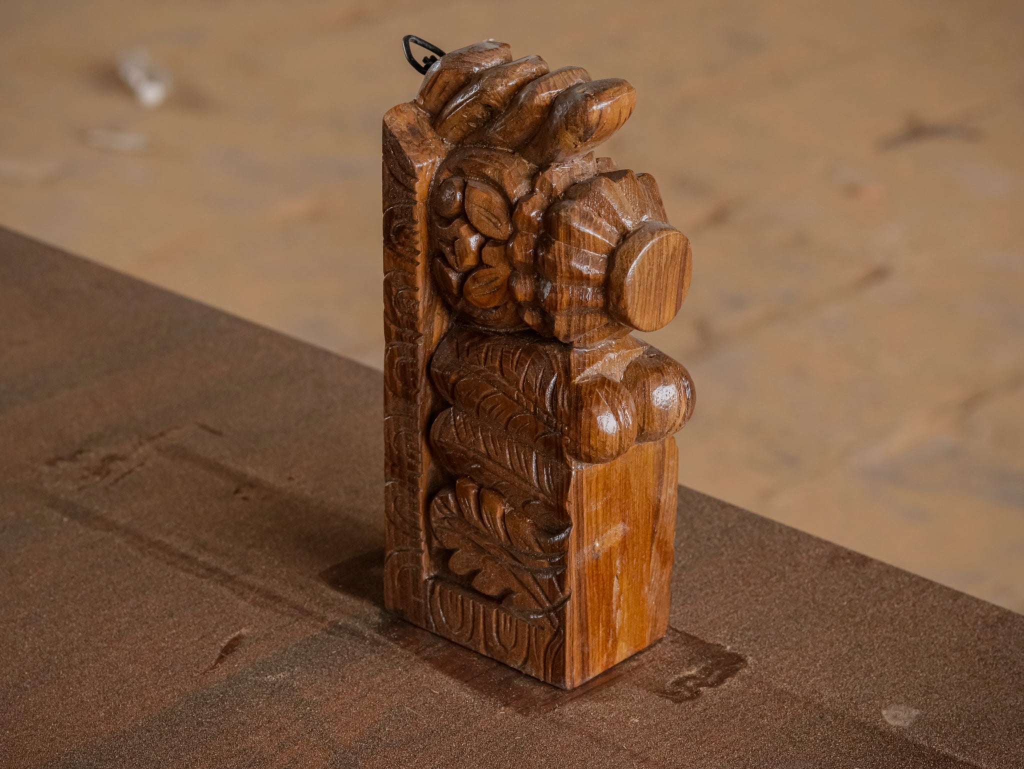 Wooden classical traditional door bracket