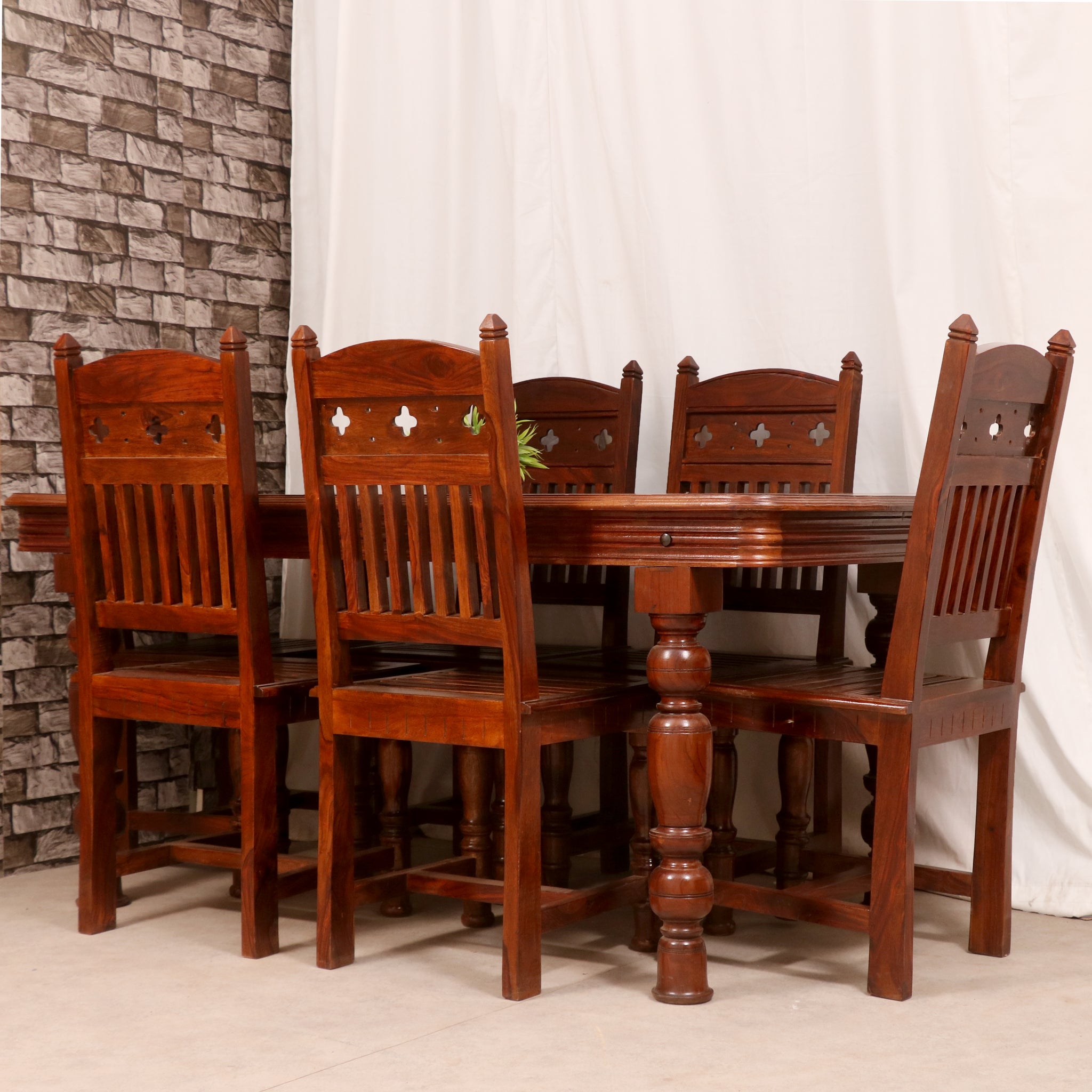 Whimsical Clover Dining Set