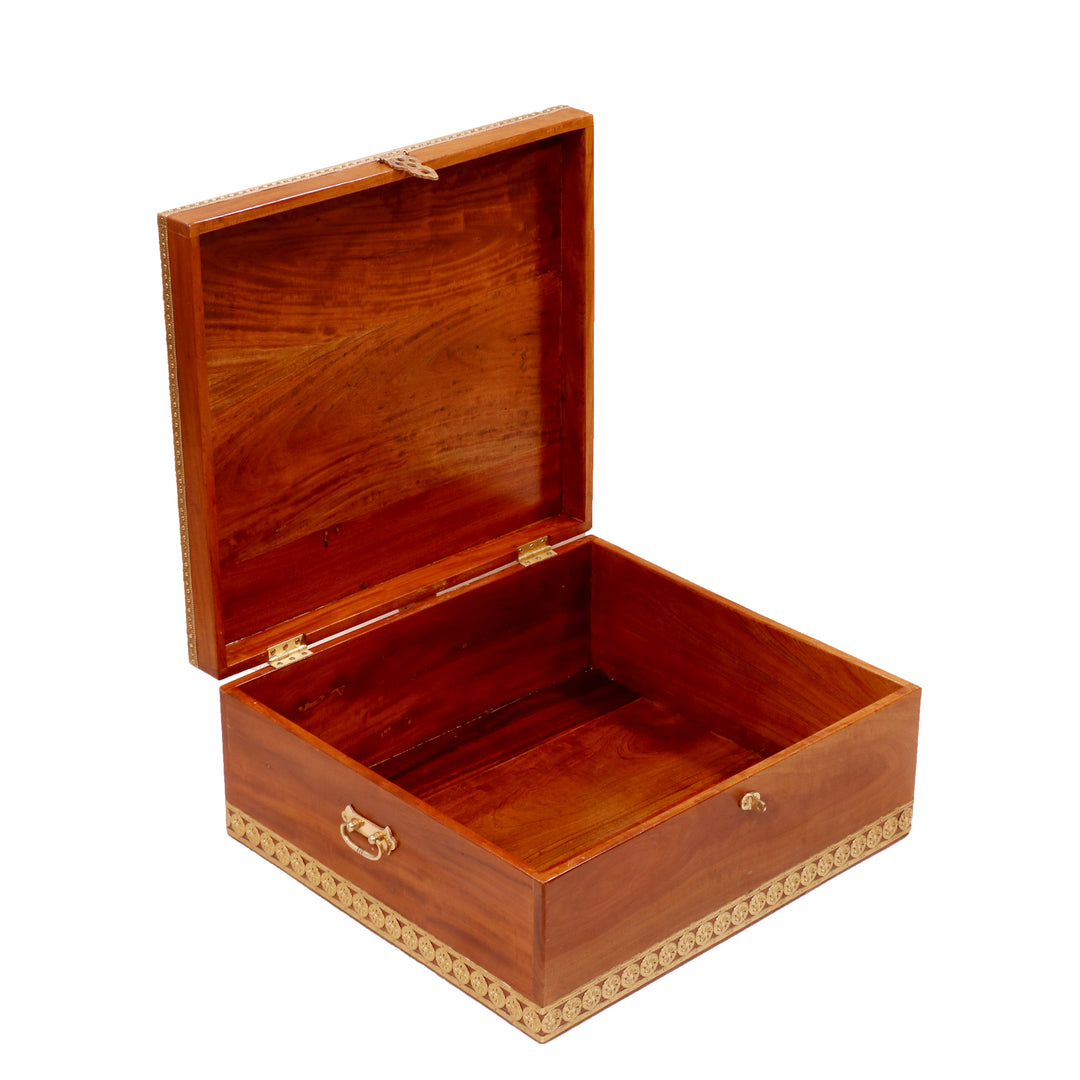 Brass Fitted Square Box